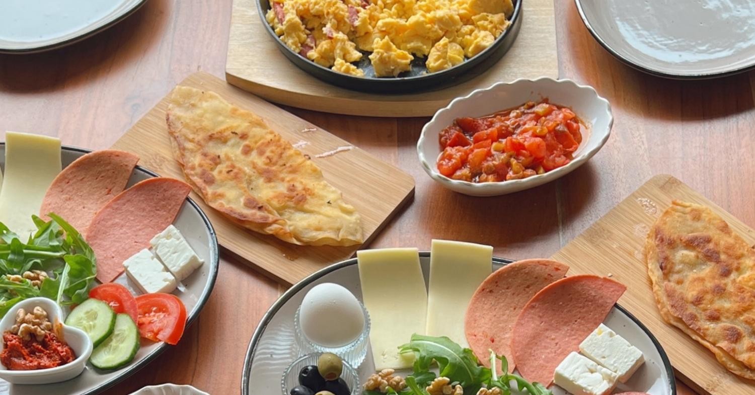 Speisekarte_Golden_Brunch.pdf | DocDroid